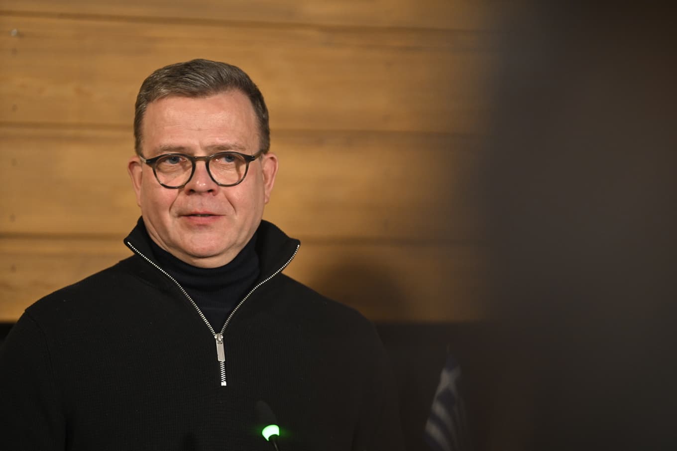 Varnar för rysk rustning längs finska gränsen