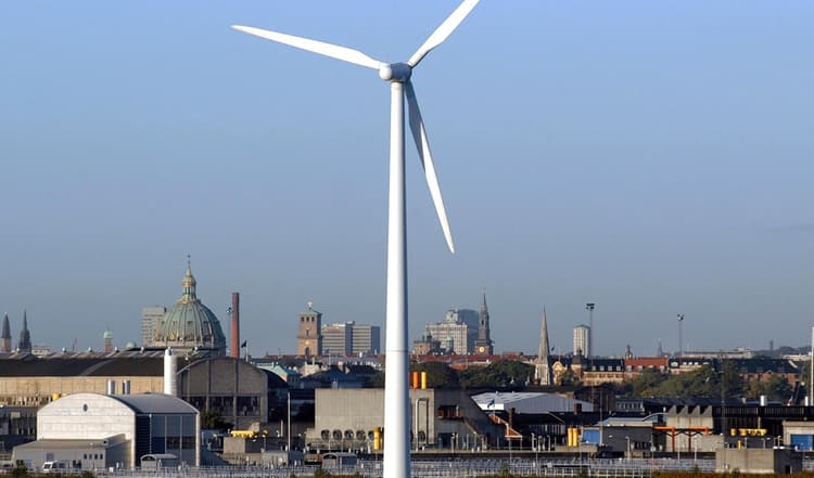 Jan Blomgren: Energi i Norden – Danmarks marsch in i vinden