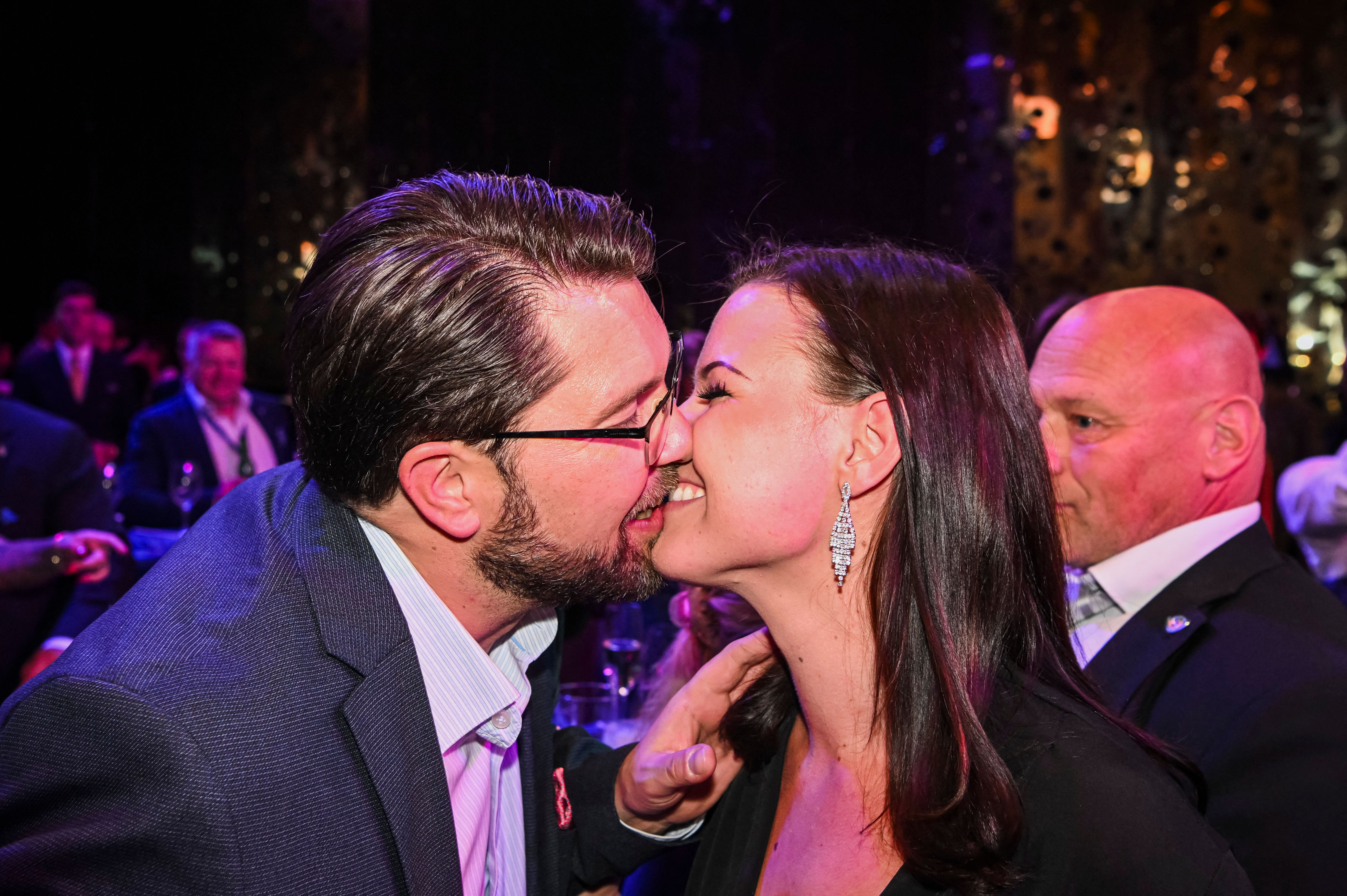 Åkesson ska gifta sig