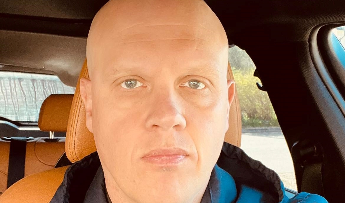 Joakim Lamotte gör comeback som frilansjournalist